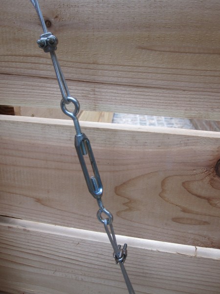 Tips for constructing and hang a double gate for a tight space ...