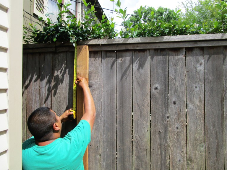 How to Build a Vertical Garden with Rain Gutters | Ravenscourt Gardens